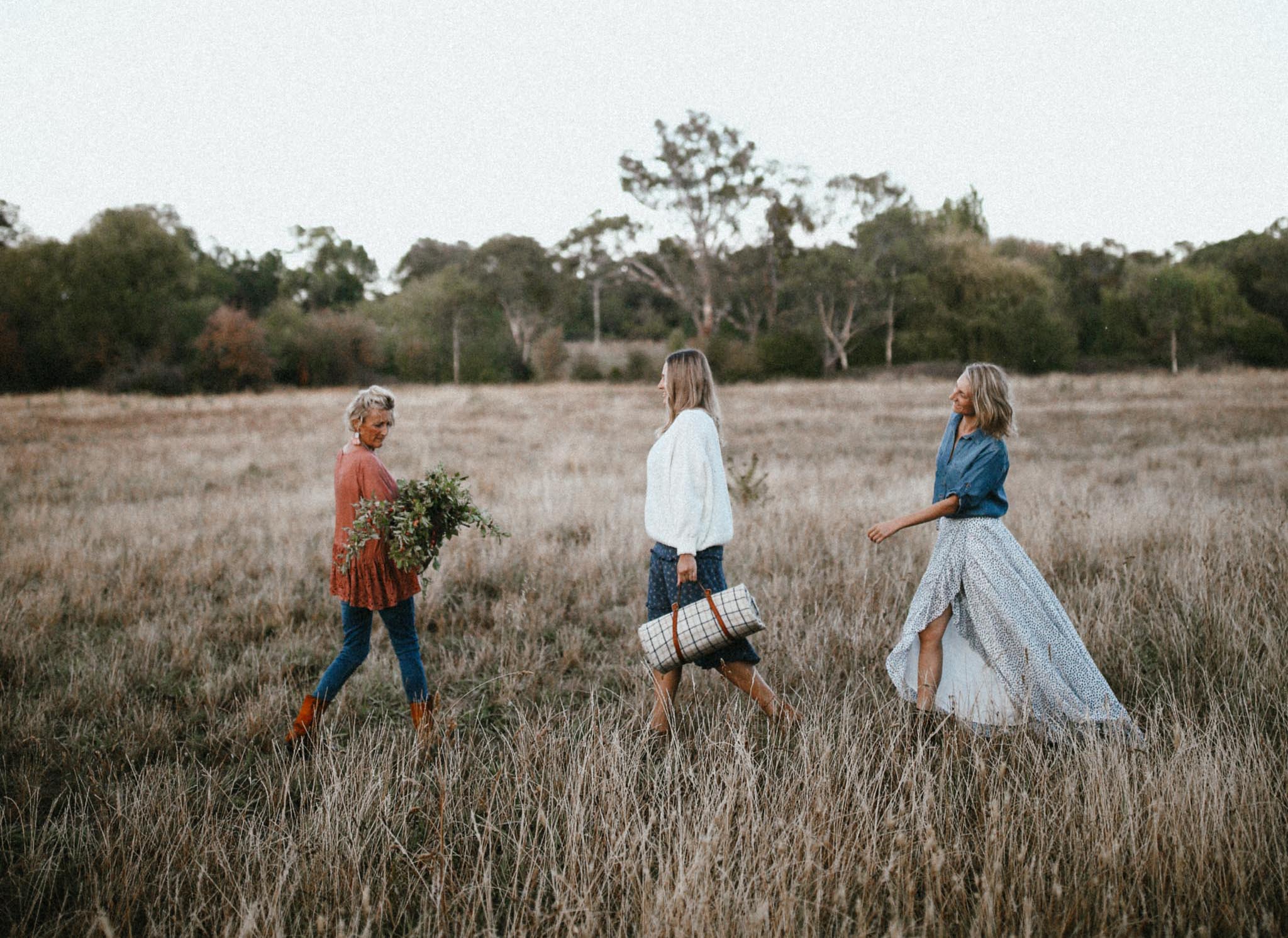 Picnics in the paddock – Southern Wild Co